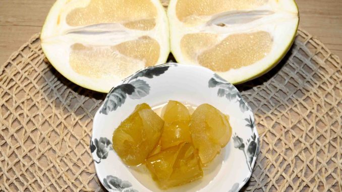 Γλυκό κουταλιού πομελό – αρωματικό και ιδιαίτερο. Της Κατερινας οι συνταγες