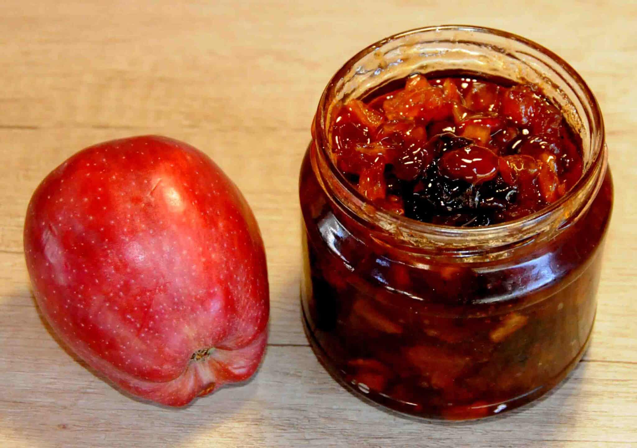 Τσάτνεϊ (Chutney) με μήλα — γλυκό-ξινό και σπιτικό. Της Κατερινας οι ...